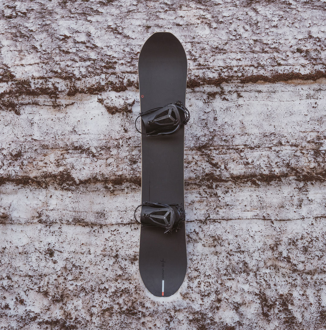 Season Kin Snowboard | Black | Season Eqpt. | The best twin snowboard ...